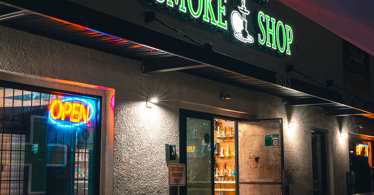 Yandell Smoke Shop - El Paso Smoke Shops Near Me